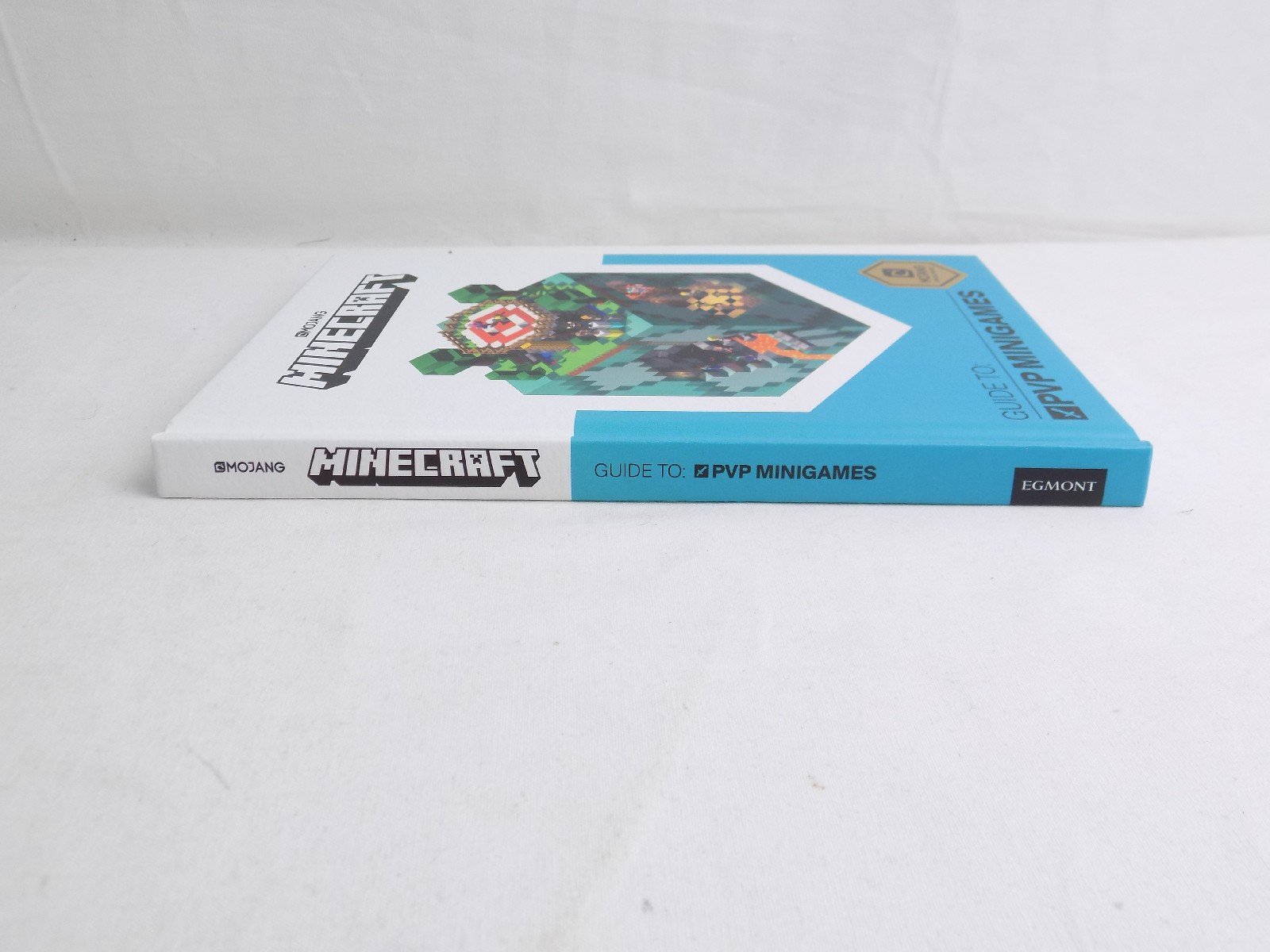Minecraft Guide To PVP Minigames Handbook - Starboard Games