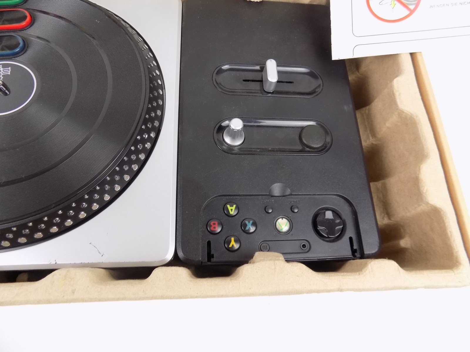 Boxed Xbox 360 DJ Hero Turntable Wireless Controller + Dj Hero 1 and 2 ...