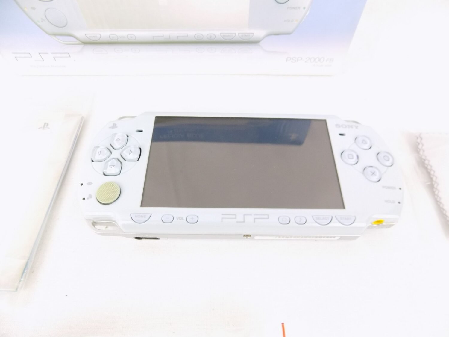 Boxed PSP 2000 Playstation Portable Felicia Blue Console + USB Charger ...