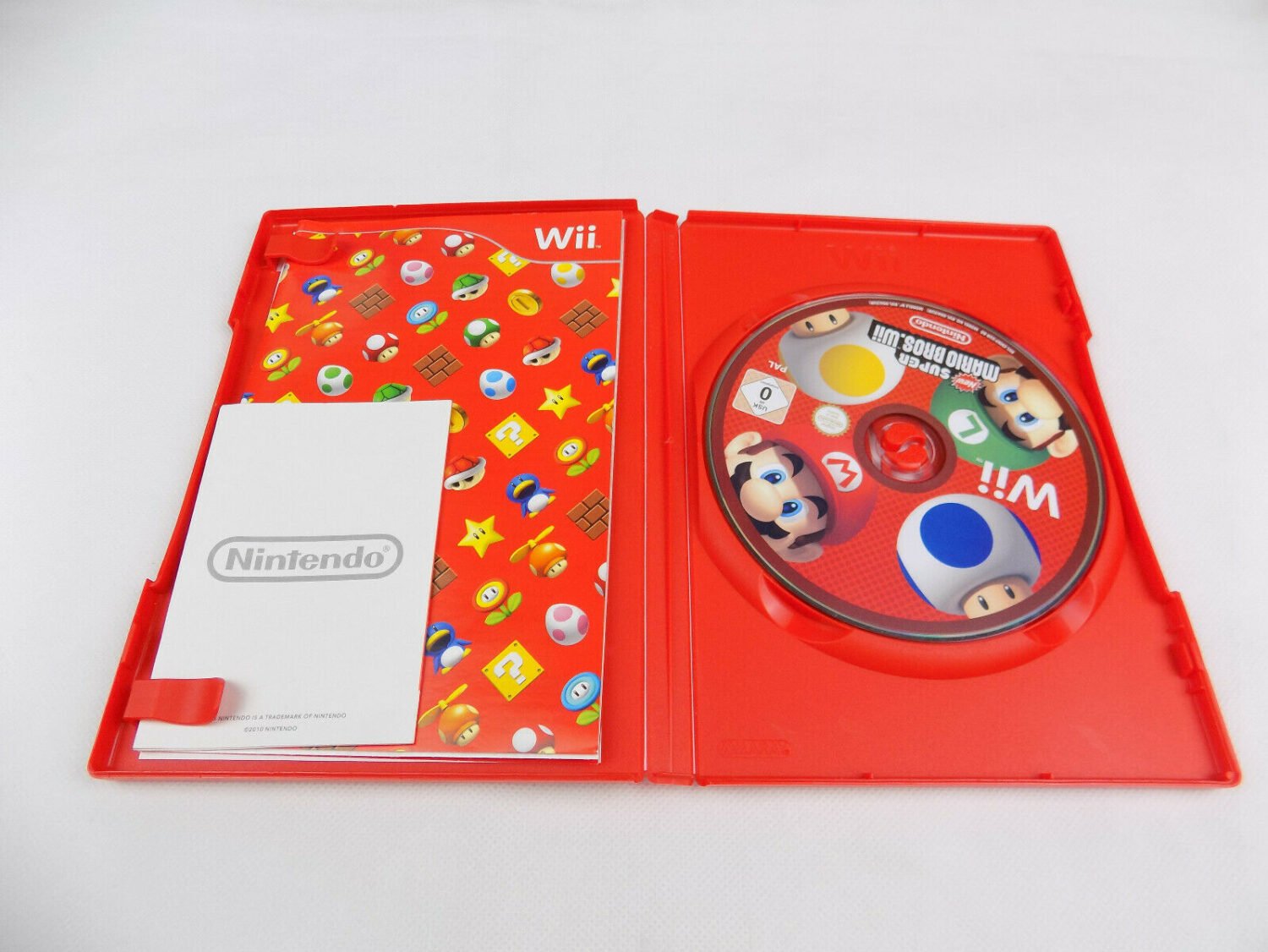 Mint Disc Nintendo Wii New Super Mario Bros. Wii U Comp. - Inc Manual ...