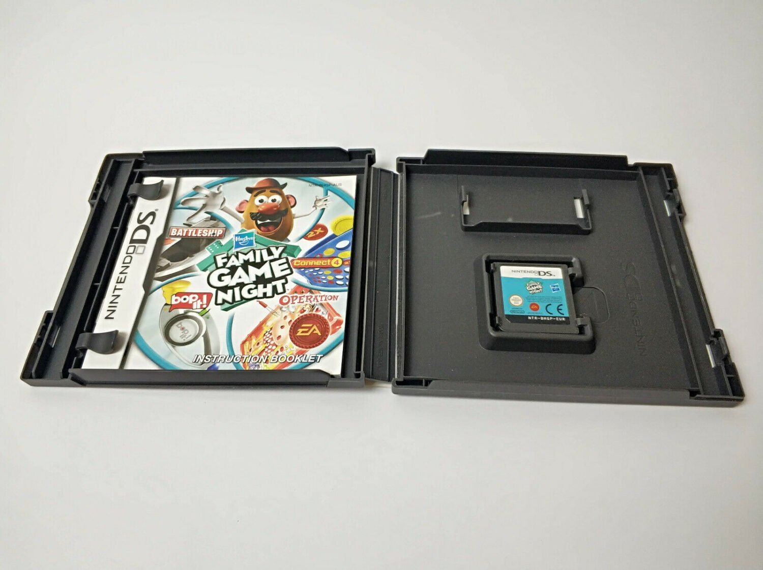 Like New Nintendo DS Hasbro Family Game Night – Inc Manual - Starboard ...