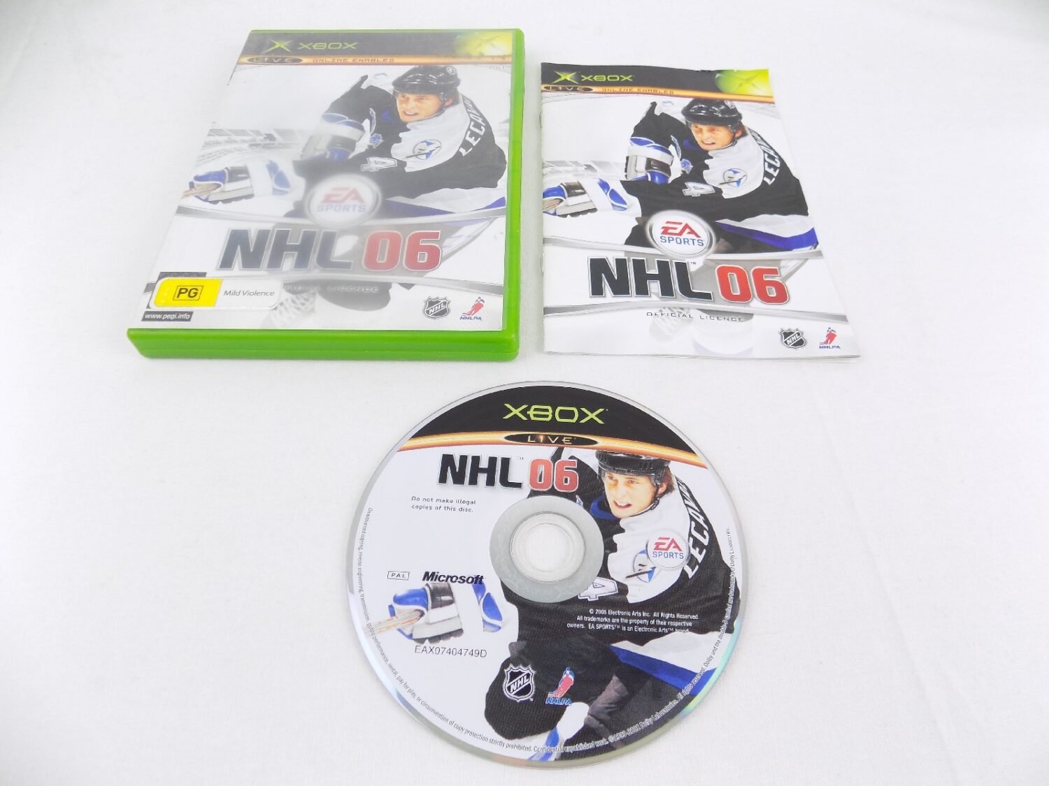 Mint Disc Xbox Original NHL 06 2006 - Starboard Games