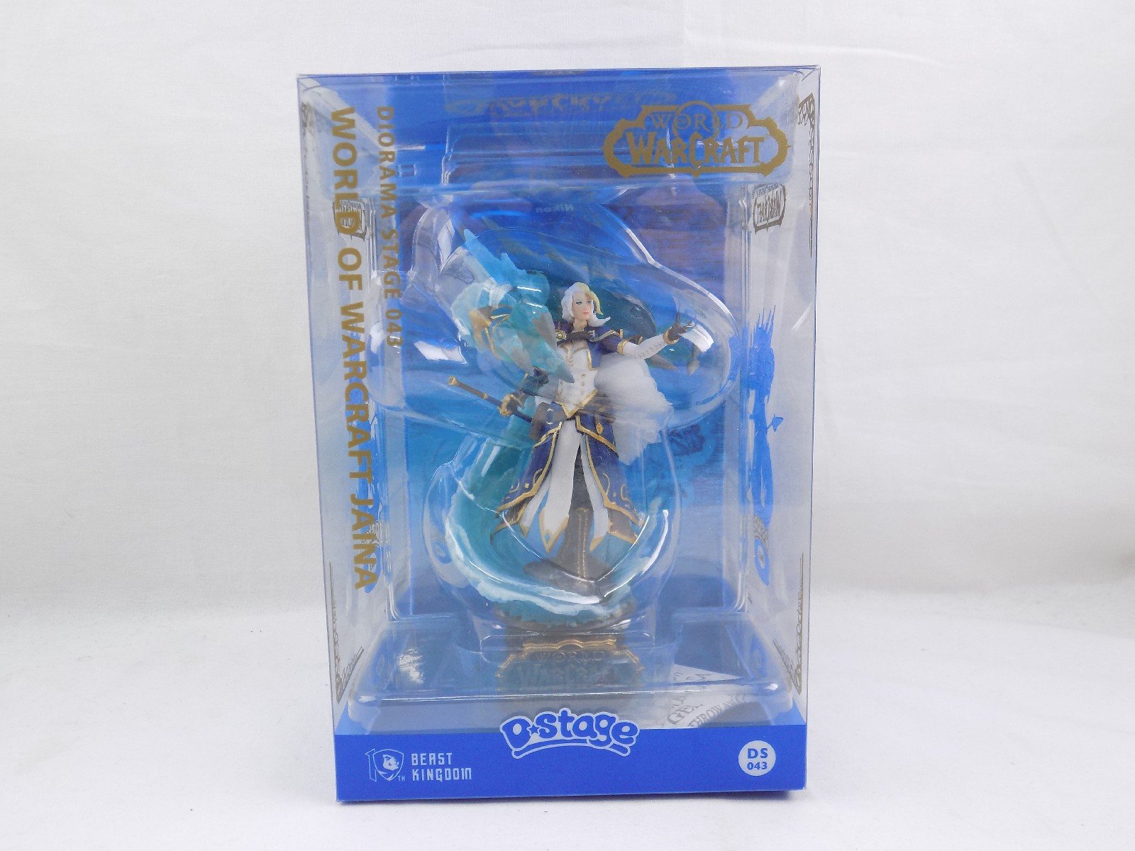 Like New D Stage World of Warcraft Jaina Figure - Starboard Games