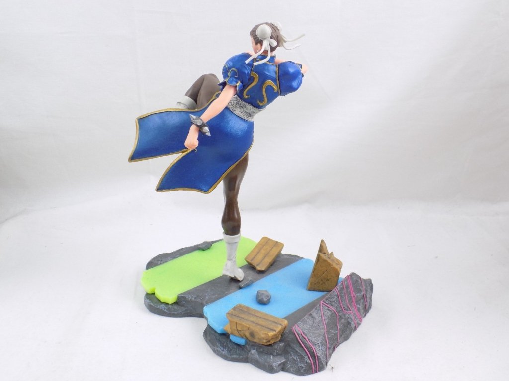 Marvel Vs. Capcom Infinite Collector’s Edition Chun Li Statue ...