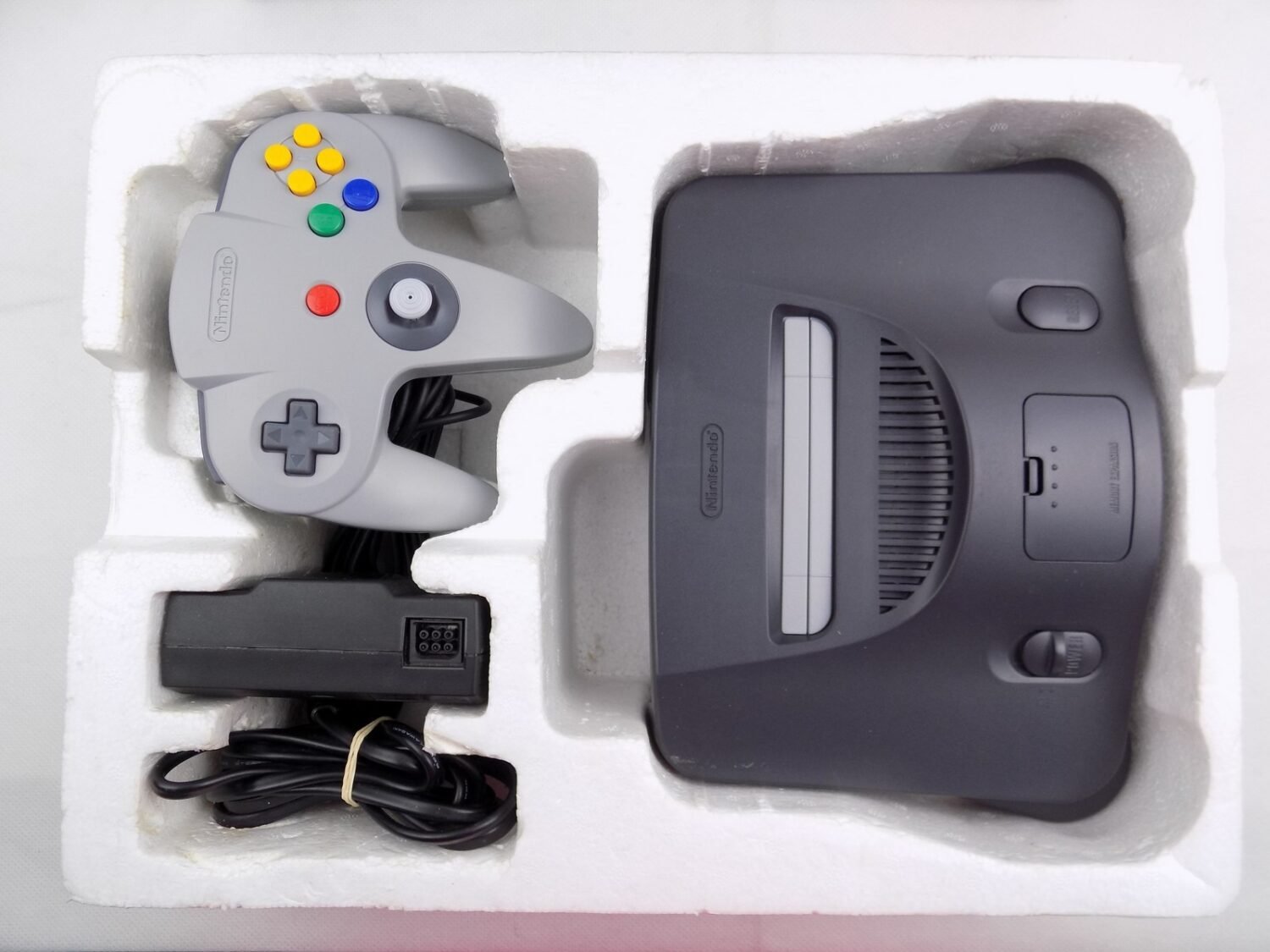 Boxed Nintendo 64 N64 Console With Controller And Cables - Starboard Games