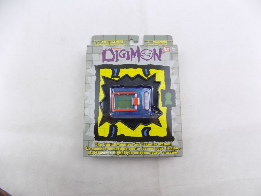 Brand New Bandai Digimon Tamagotchi Digivice Handheld Transparent Blue ...