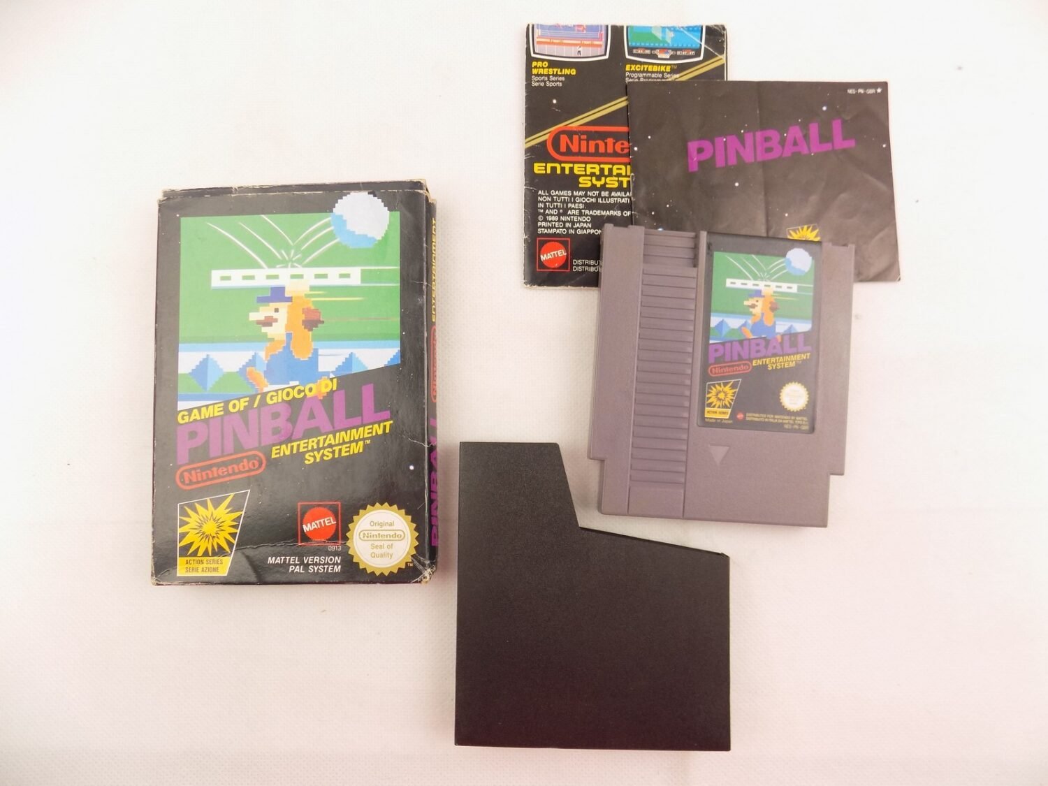 Boxed Nintendo Entertainment System NES Pinball With Booklet ...