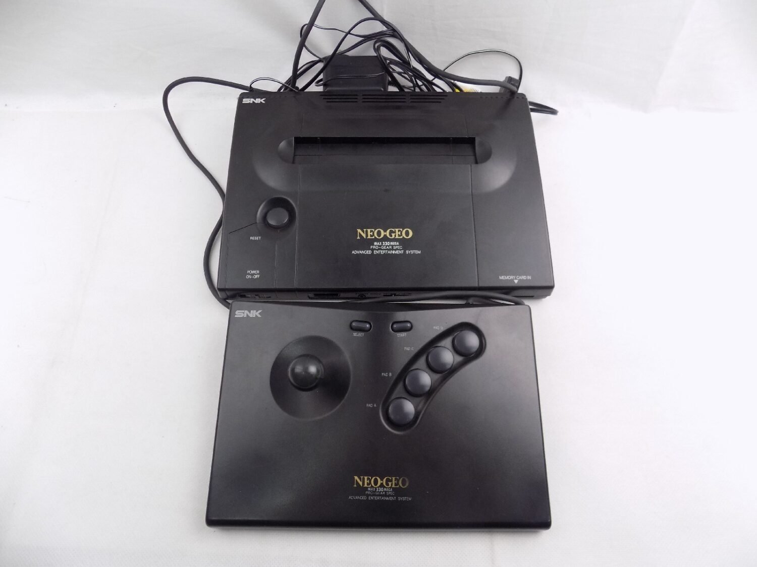 SNK Neo Geo AES Console + Game Pad Controller + Power and AV cable ...