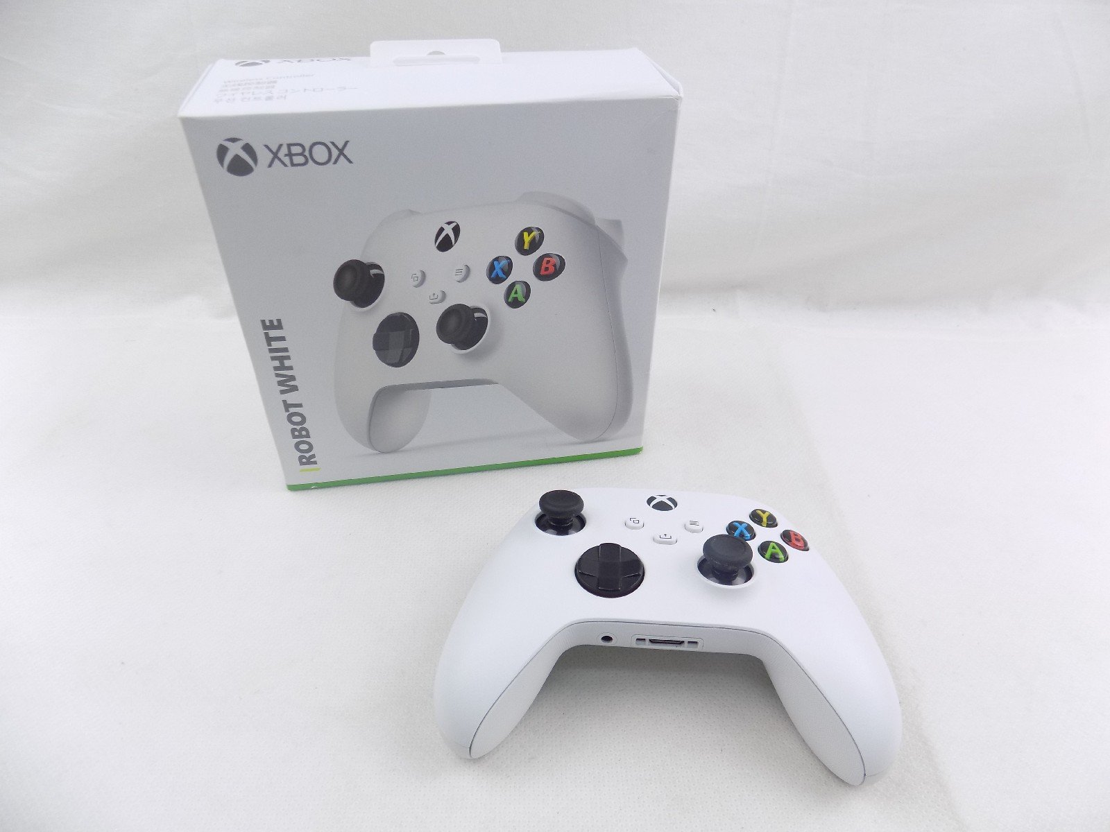 Boxed Like New Microsoft Xbox Wireless Controller Robot White ...