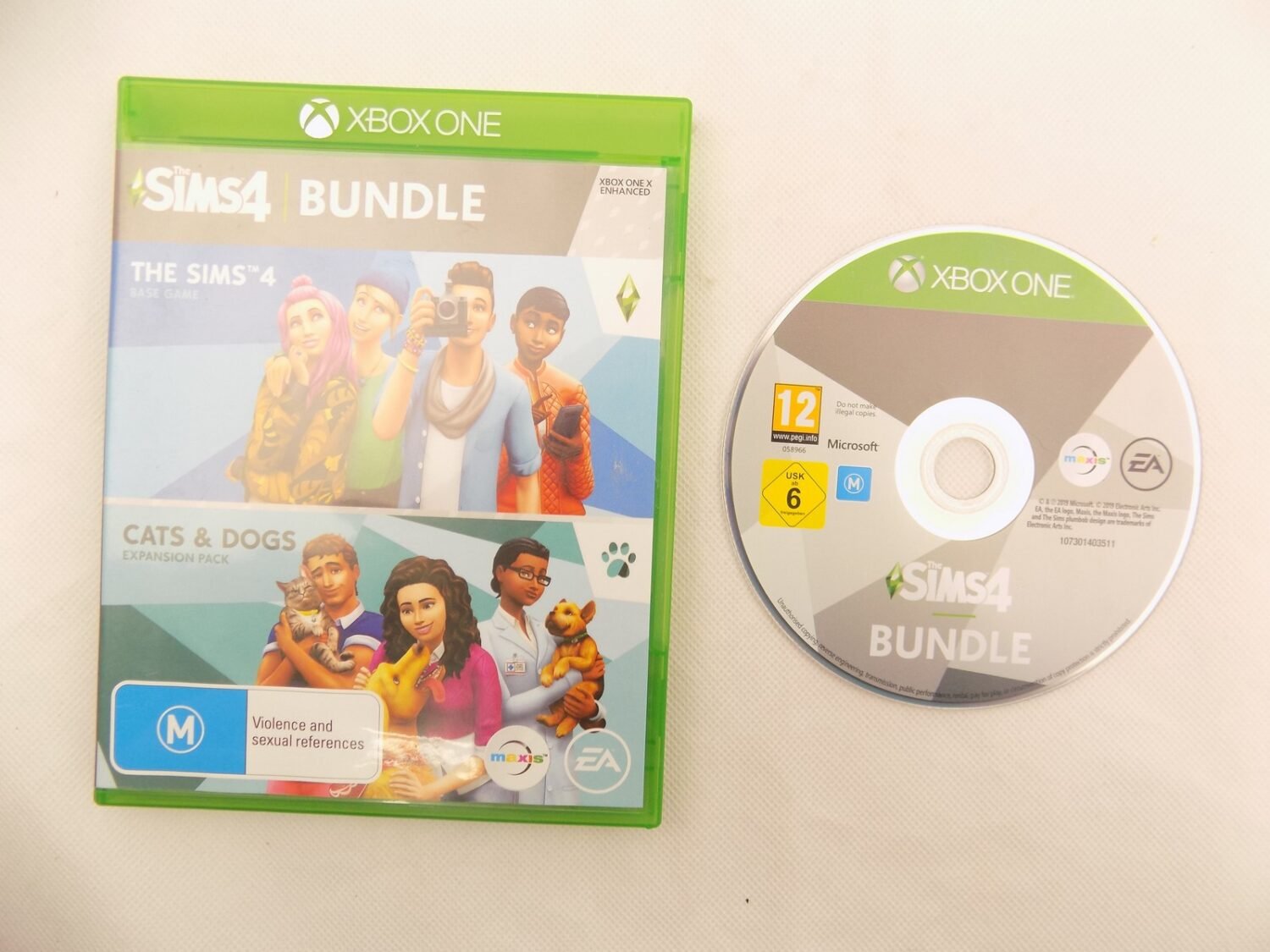 Mint Disc Xbox One The Sims 4 Bundle With Cats & Dogs - Starboard Games