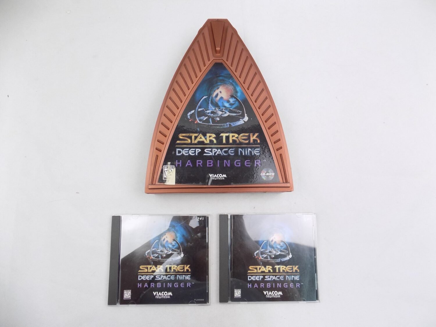 Boxed PC CD-ROM Star Trek: Deep Space Nine Harbinger - Starboard Games