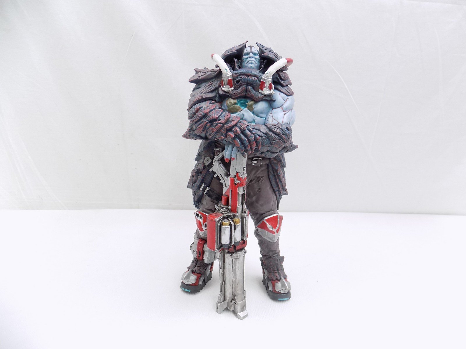 Quake Champions Collector's Edition Scalebearer Statue - Starboard Games