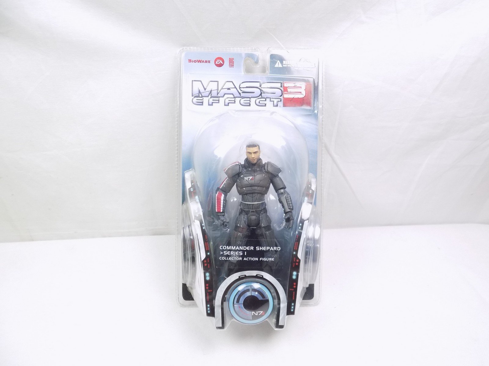 Brand New and Sealed Mass Effect 3 Commander Shepard Series 1 ...