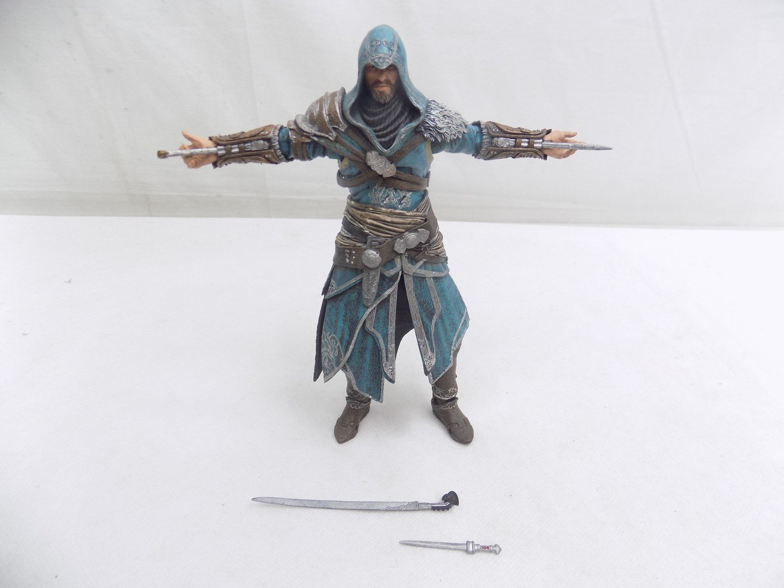 Assassin's Creed Revelations Ezio Auditore Caspian Teal Figure ...