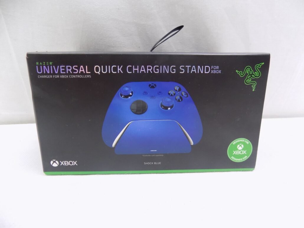 Brand New Sealed Boxed Razer Universal Quick Charging Stand for Xbox ...