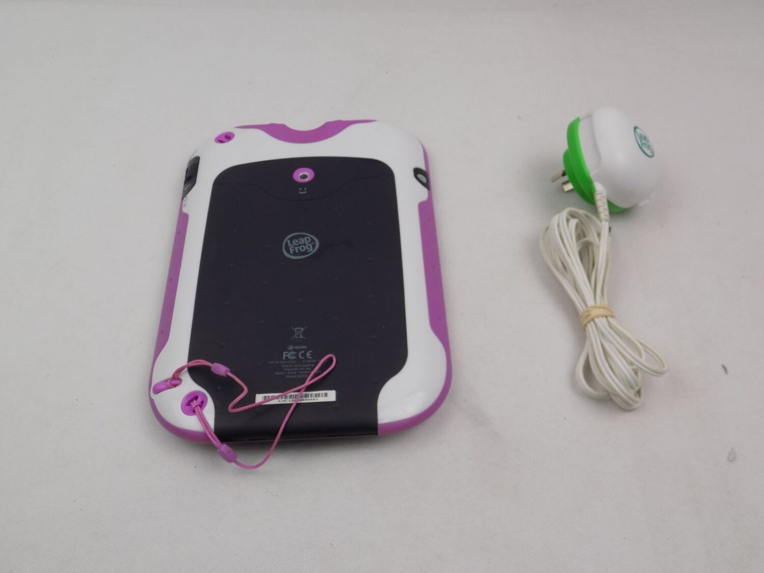 Leap Frog Leap Pad 2 Educational Handheld Console - Starboard Games