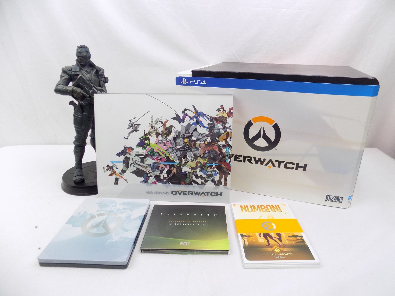 Like New Playstation 4 PS4 Overwatch Collector's Edition with Soldier ...
