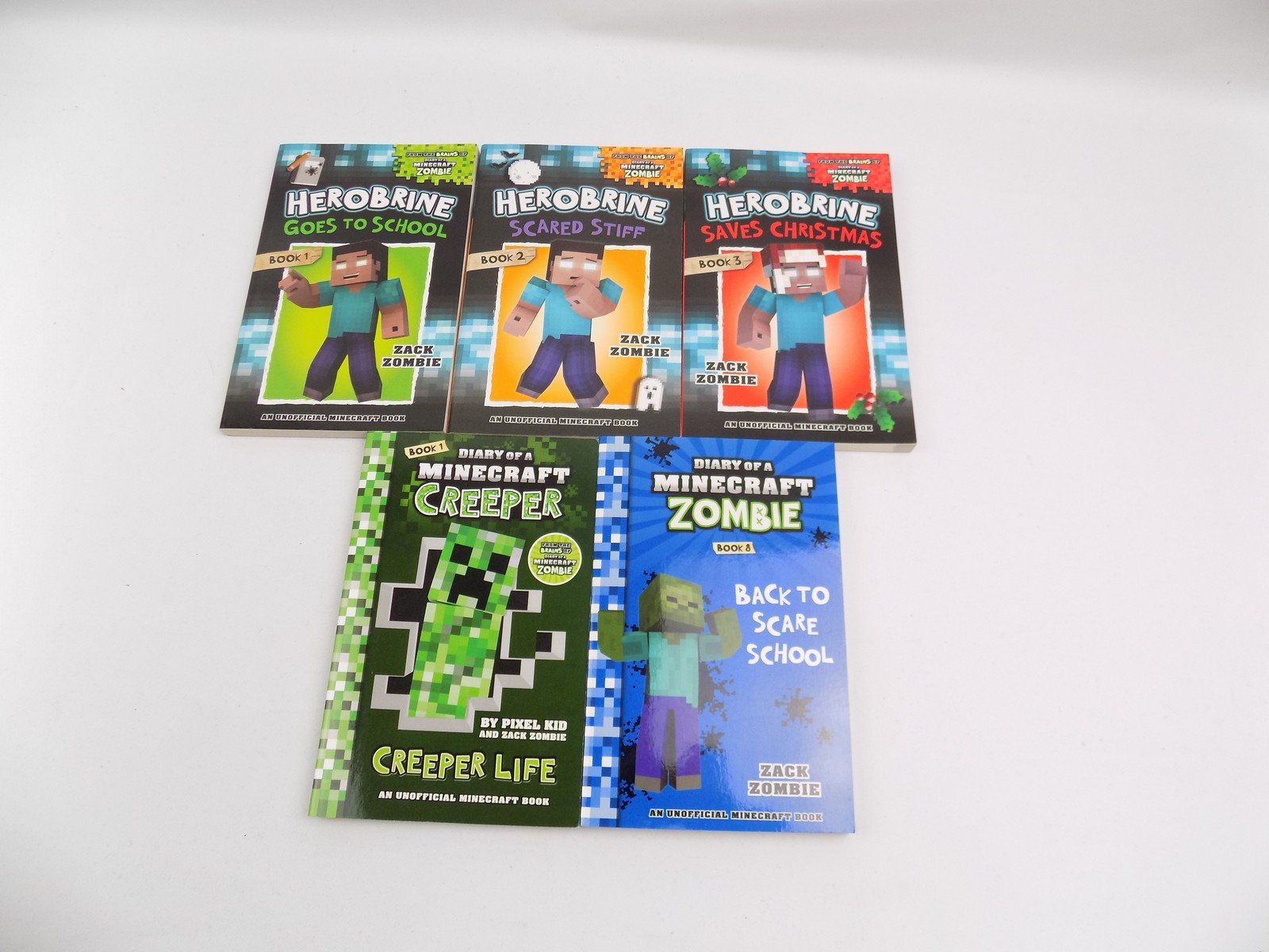 Minecraft Herobrine 1-3, Diary of a Creeper Book 1, Minecraft Zombie ...