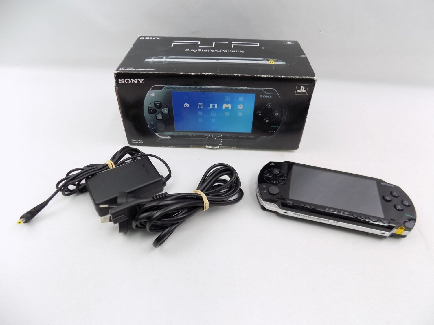 Boxed Playstation Portable PSP Black Handheld Console with Charger ...