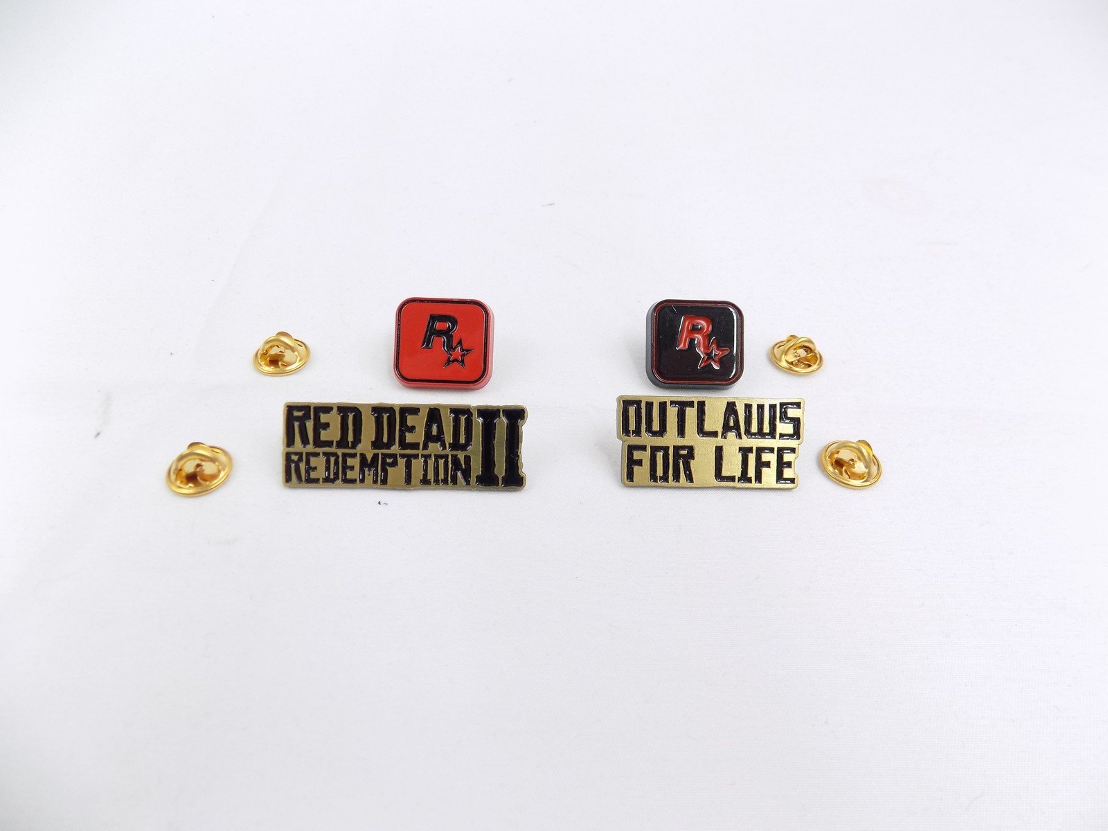 Like New Red Dead Redemption 2 Collector's Enamel Pins - Starboard Games