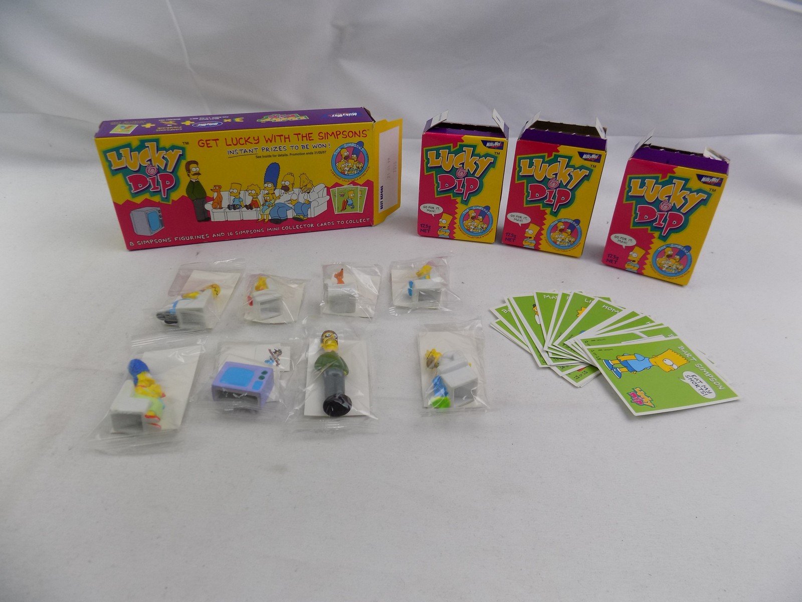 Boxed The Simpsons Lucky Dip Set 8x Figurines & 16x Collector Cards ...