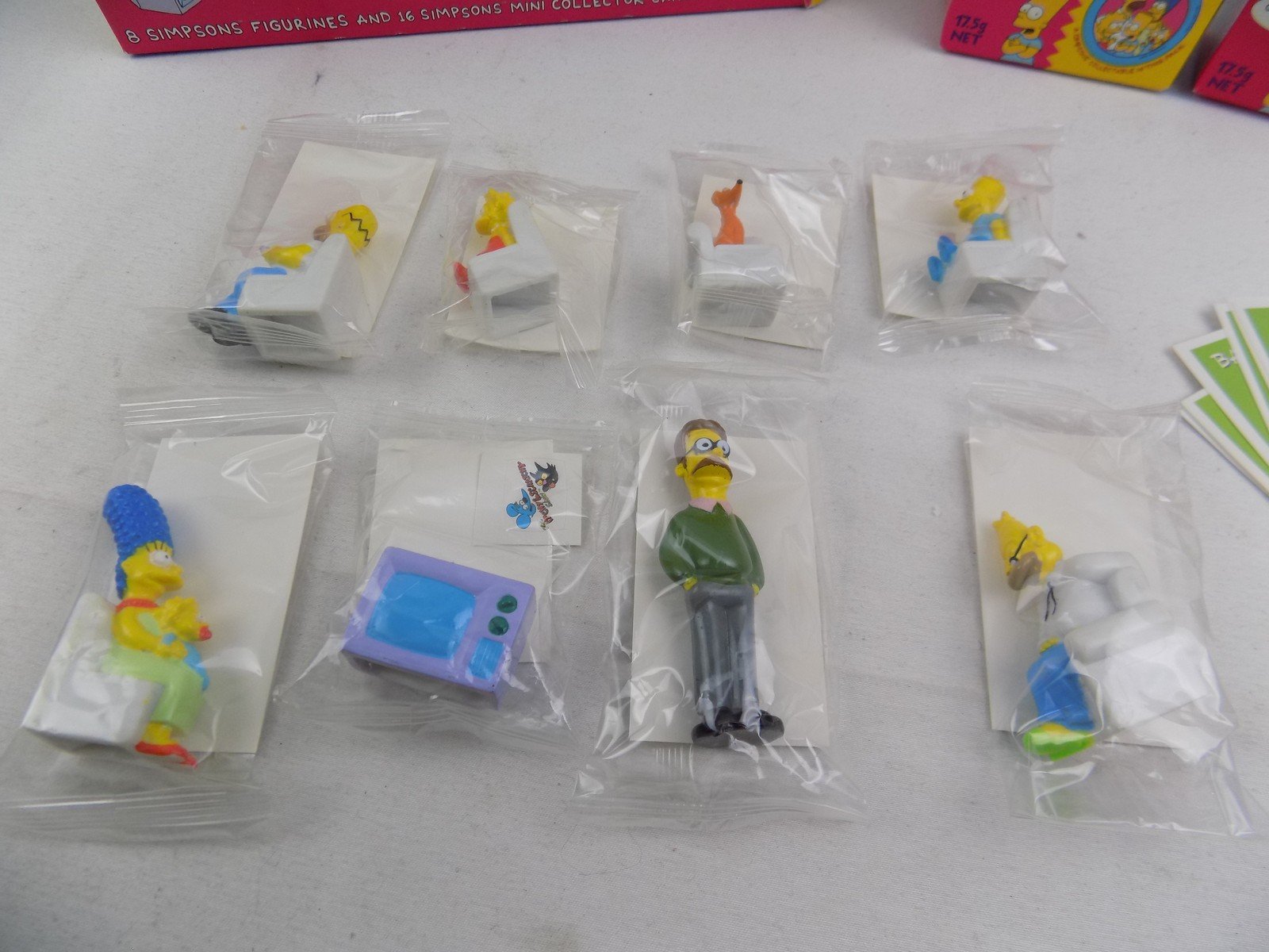 Boxed The Simpsons Lucky Dip Set 8x Figurines & 16x Collector Cards ...