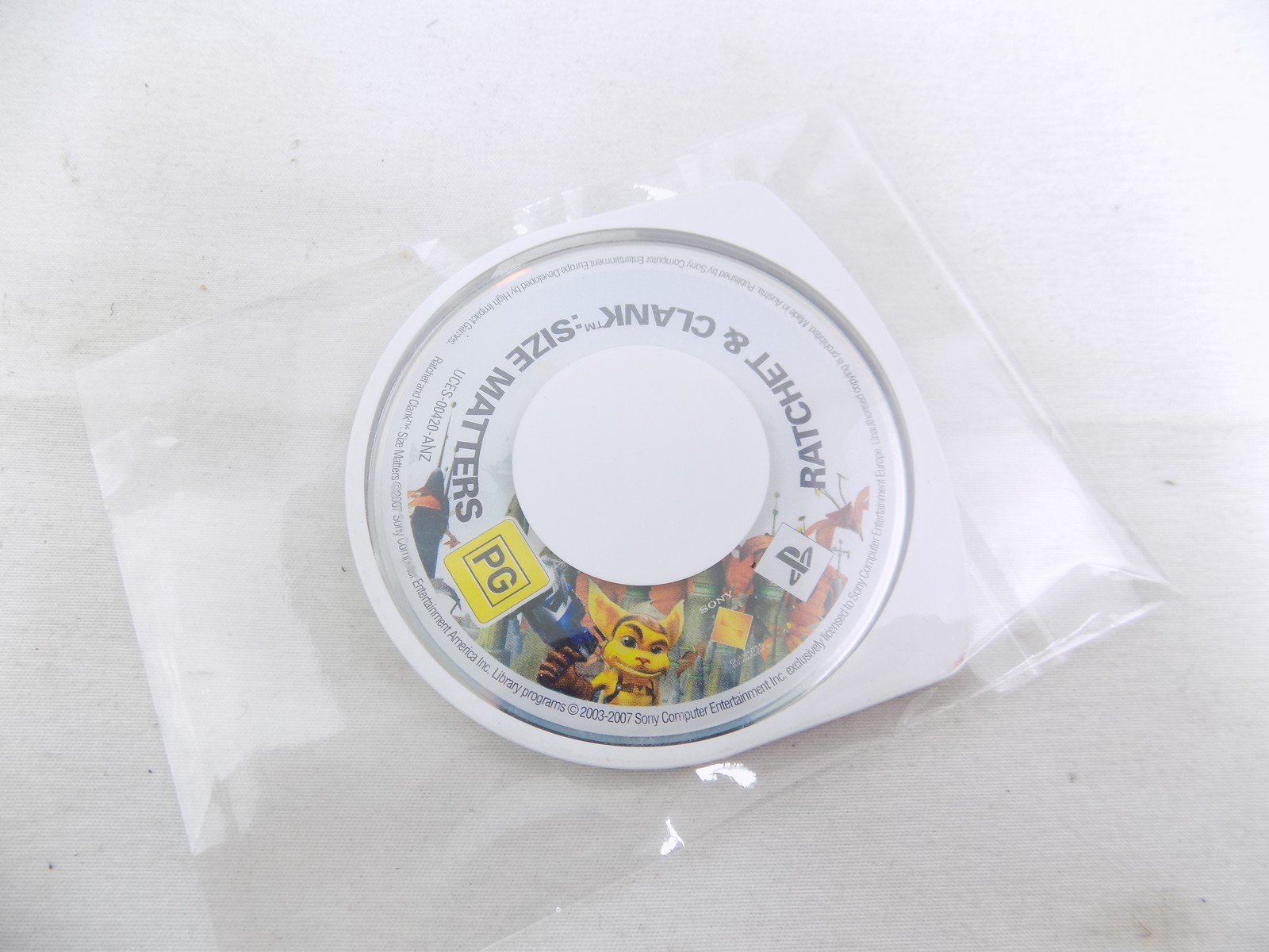 Playstation Portable PSP Ratchet & Clank Size Matters - Disc Only ...