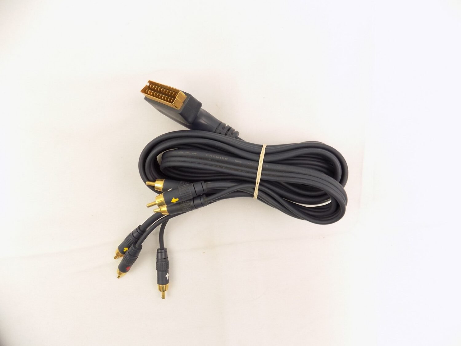 Like New SCART to Double AV Cable - Starboard Games