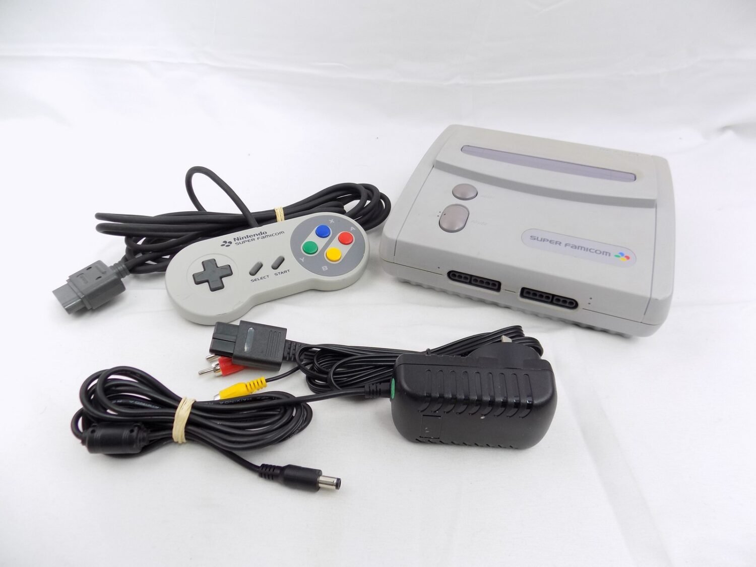 Like New Super Famicom Jr. Junior Console with Controller and Cables ...